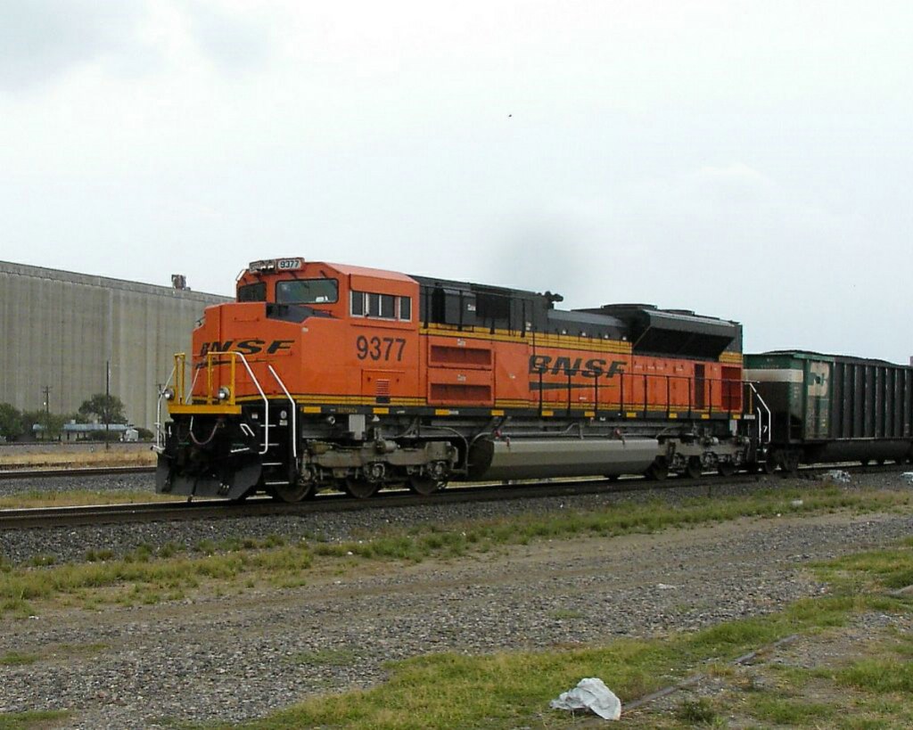 BNSF 9377